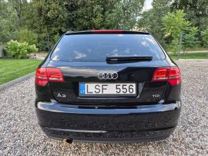 Black Audi A3 2011 in Vilnius, with an engine capacity of 1.60 L and mileage of 296 thousand km for 3950 €, photo 8 on AUTOMOTO.COM.LV
