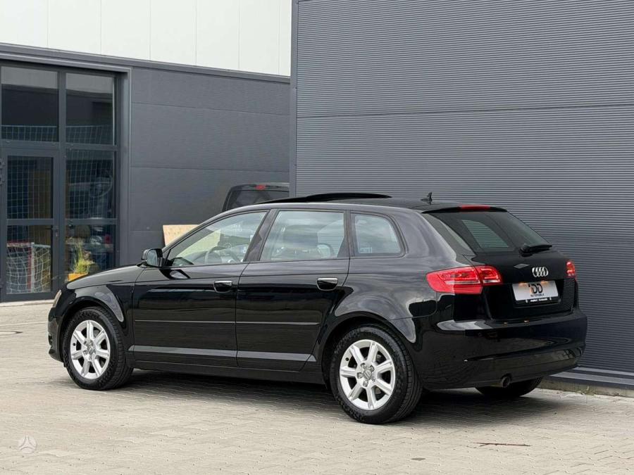 Black Audi A3 2011 in Kaunas, with an engine capacity of 1.97 L and mileage of 265 thousand km for 5790 €, photo 8 on AUTOMOTO.COM.LV
