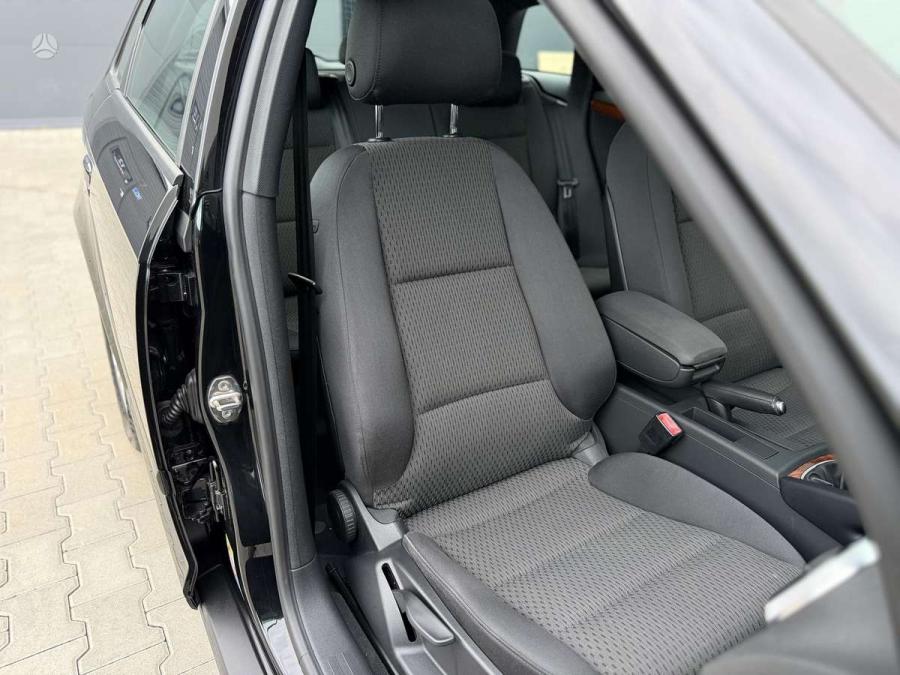 Black Audi A3 2011 in Kaunas, with an engine capacity of 1.97 L and mileage of 265 thousand km for 5790 €, photo 16 on AUTOMOTO.COM.LV