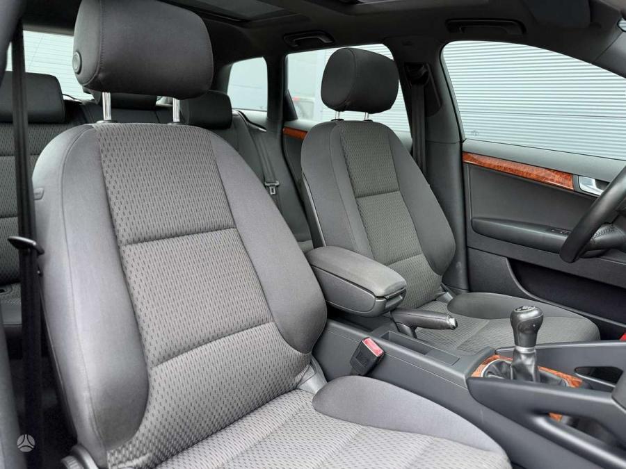 Black Audi A3 2011 in Kaunas, with an engine capacity of 1.97 L and mileage of 265 thousand km for 5790 €, photo 17 on AUTOMOTO.COM.LV