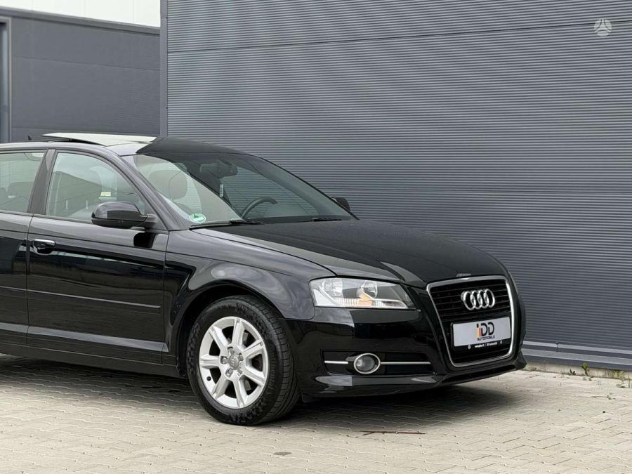 Black Audi A3 2011 in Kaunas, with an engine capacity of 1.97 L and mileage of 265 thousand km for 5790 €, photo 41 on AUTOMOTO.COM.LV