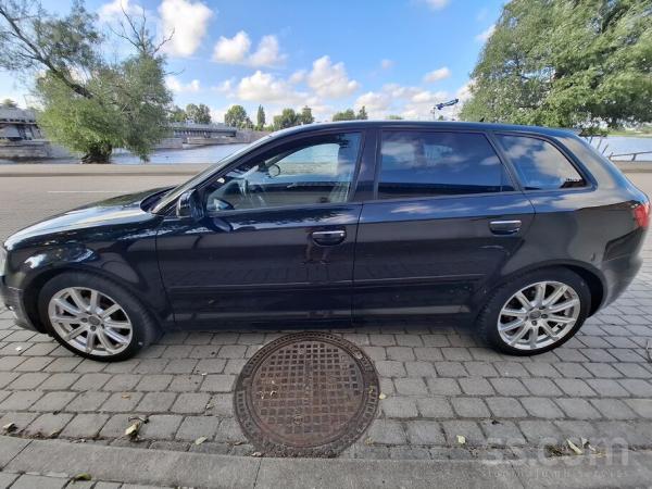 Black Audi A3 2011 in Liepaja, with an engine capacity of 1.60 L and mileage of 263 thousand km for 4500 €, photo 5 on AUTOMOTO.COM.LV