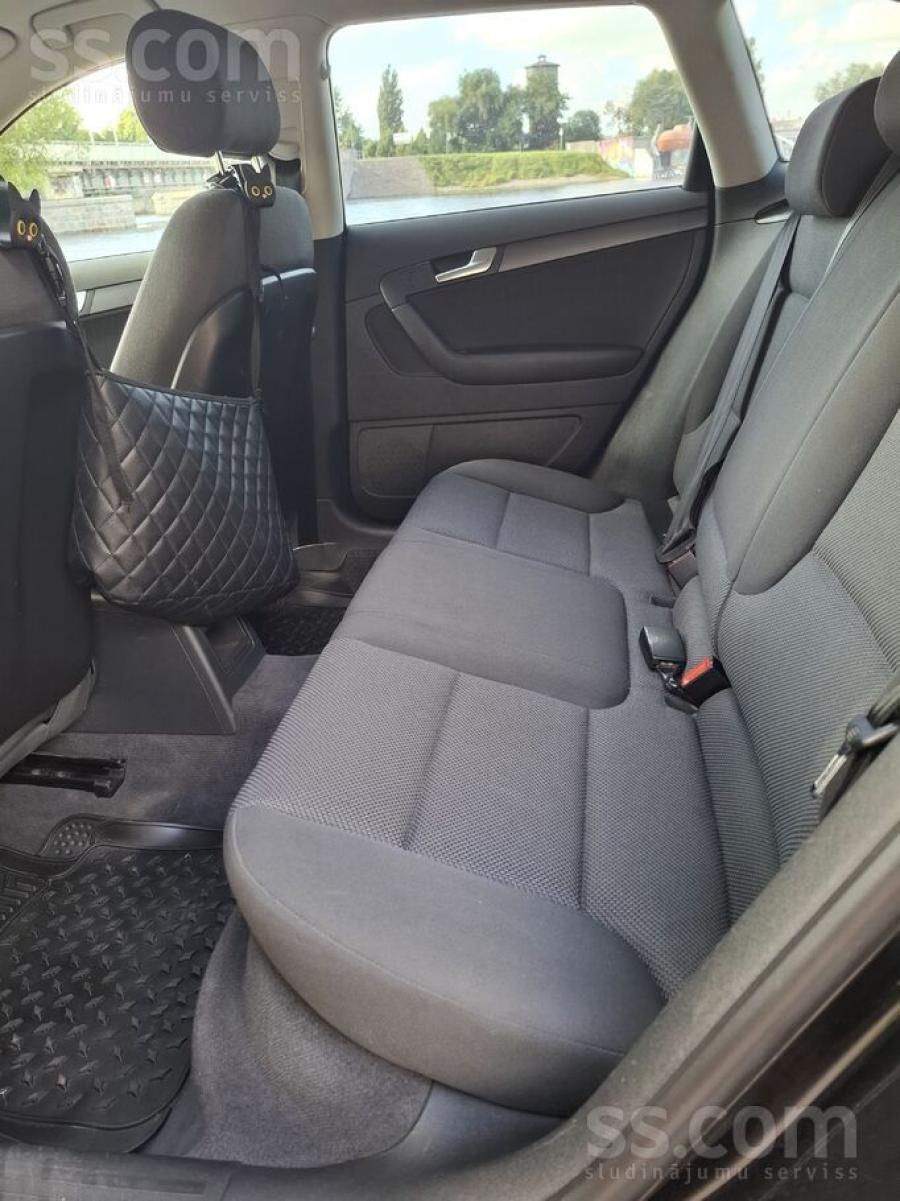 Черный Ауди А3 2011 в Лиепая, объемом двигателя 1.60 л и пробегом 263 тыс. км за 4500 €, фото 6 на AUTOMOTO.COM.LV