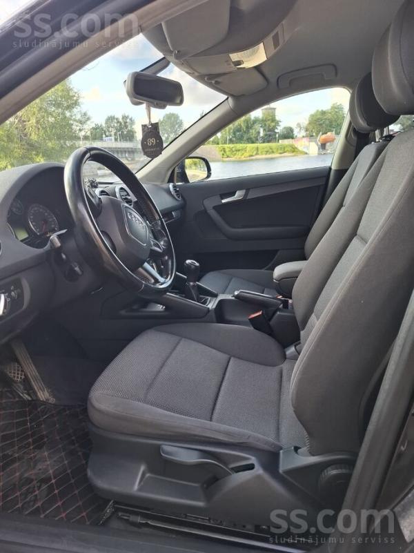 Black Audi A3 2011 in Liepaja, with an engine capacity of 1.60 L and mileage of 263 thousand km for 4500 €, photo 9 on AUTOMOTO.COM.LV