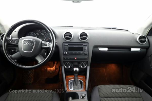 Black Audi A3 2012 in Tallinn, with an engine capacity of 1.60 L and mileage of 268 thousand km for 3999 €, photo 5 on AUTOMOTO.COM.LV