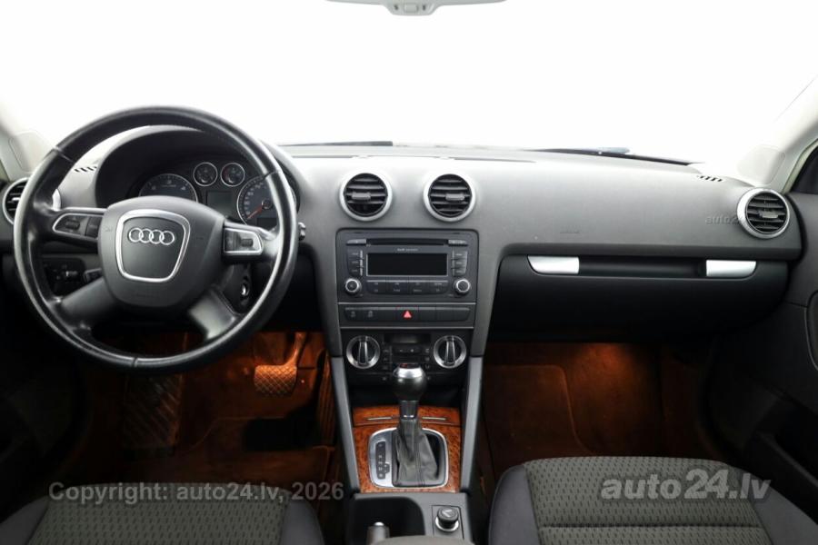 Black Audi A3 2012 in Tallinn, with an engine capacity of 1.60 L and mileage of 268 thousand km for 3999 €, photo 5 on AUTOMOTO.COM.LV
