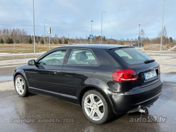 Melns Audi A3 2012 Rapla, ar dzinēja tilpumu 1.60 L un nobraukumu 333 tūkst. km par 3800 €, foto 3 vietnē AUTOMOTO.COM.LV