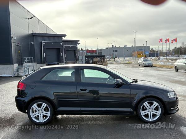 Melns Audi A3 2012 Rapla, ar dzinēja tilpumu 1.60 L un nobraukumu 333 tūkst. km par 3800 €, foto 5 vietnē AUTOMOTO.COM.LV