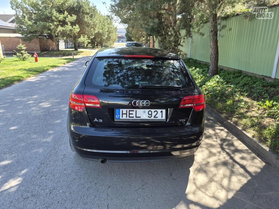 Black Audi A3 2012 in Kaunas, with an engine capacity of 1.60 L and mileage of 304 thousand km for 3850 €, photo 7 on AUTOMOTO.COM.LV