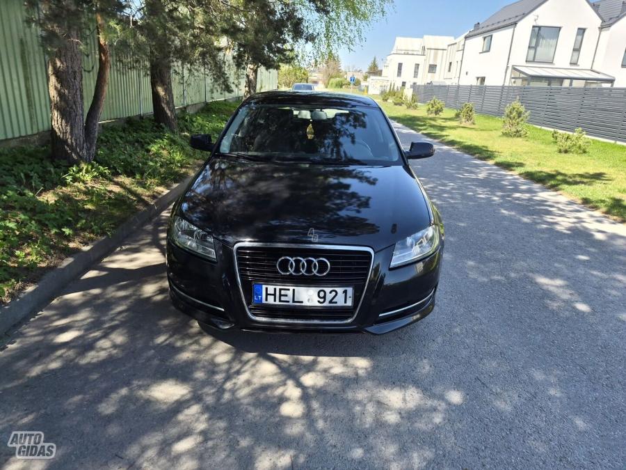 Black Audi A3 2012 in Kaunas, with an engine capacity of 1.60 L and mileage of 304 thousand km for 3850 €, photo 8 on AUTOMOTO.COM.LV