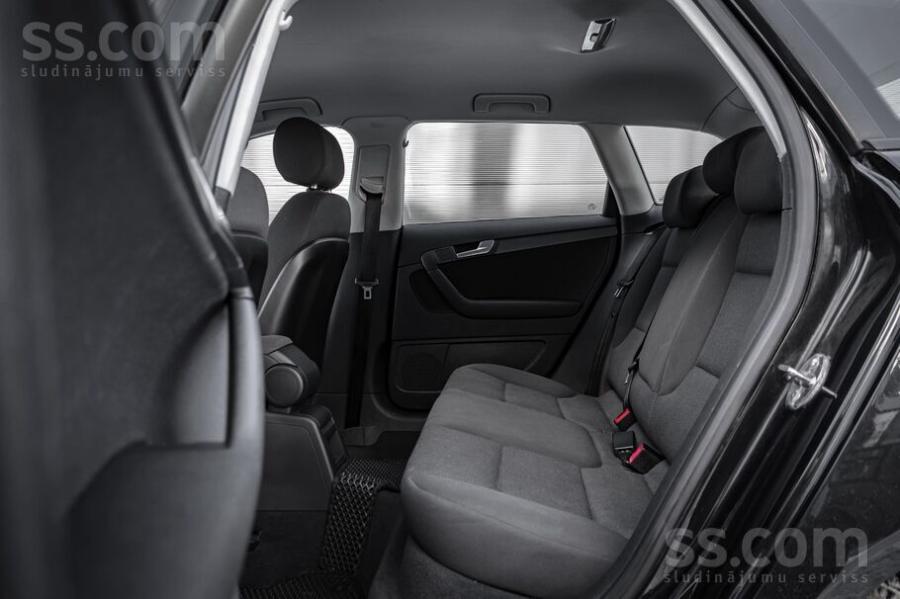 Black Audi A3 2012 in Riga, with an engine capacity of 1.60 L and mileage of 0 thousand km for 6500 €, photo 11 on AUTOMOTO.COM.LV