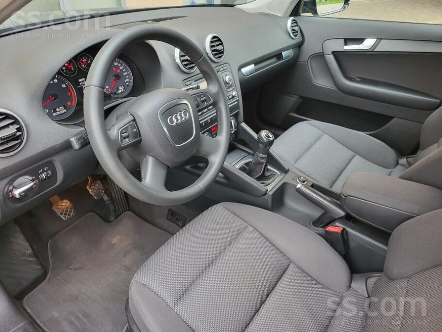 Melns Audi A3 2012 Jelgava, ar dzinēja tilpumu 1.40 L un nobraukumu 183 tūkst. km par 6990 €, foto 12 vietnē AUTOMOTO.COM.LV