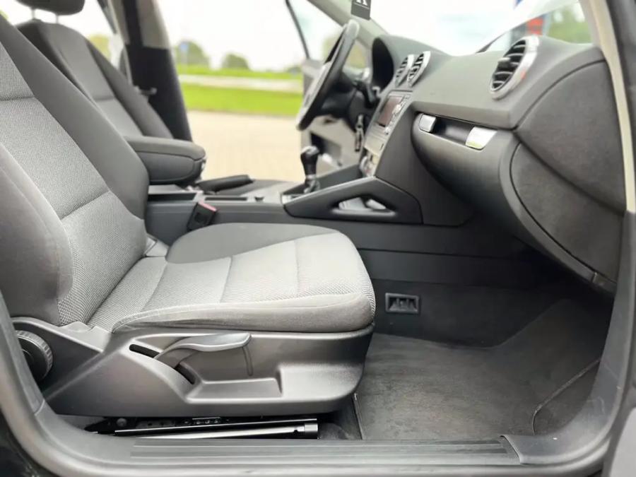 Black Audi A3 2012 in Jekabpils, with an engine capacity of 1.60 L and mileage of 306 thousand km for 6590 €, photo 17 on AUTOMOTO.COM.LV