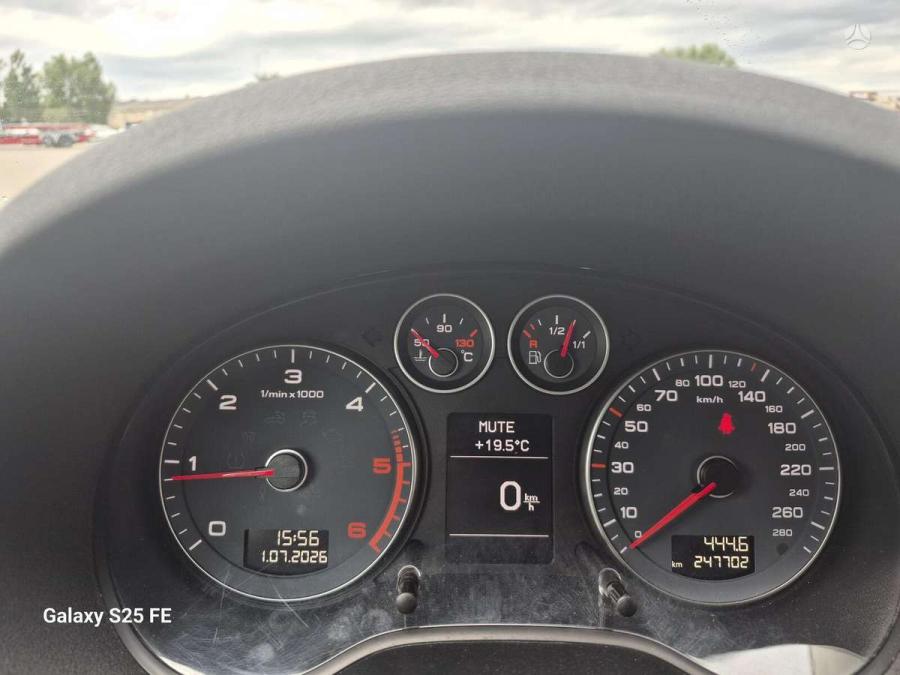 Black Audi A3 2012 in Taurage, with an engine capacity of 1.60 L and mileage of 247 thousand km for 4200 €, photo 9 on AUTOMOTO.COM.LV