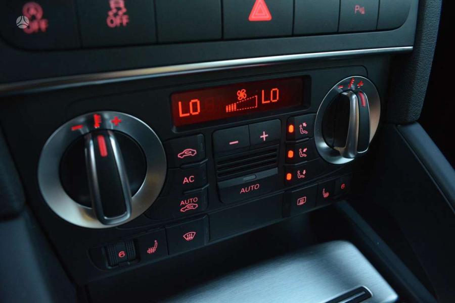 Black Audi A3 2012 in Klaipeda, with an engine capacity of 1.97 L and mileage of 220 thousand km for 6850 €, photo 17 on AUTOMOTO.COM.LV
