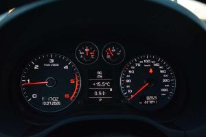 Black Audi A3 2012 in Klaipeda, with an engine capacity of 1.97 L and mileage of 220 thousand km for 6850 €, photo 18 on AUTOMOTO.COM.LV