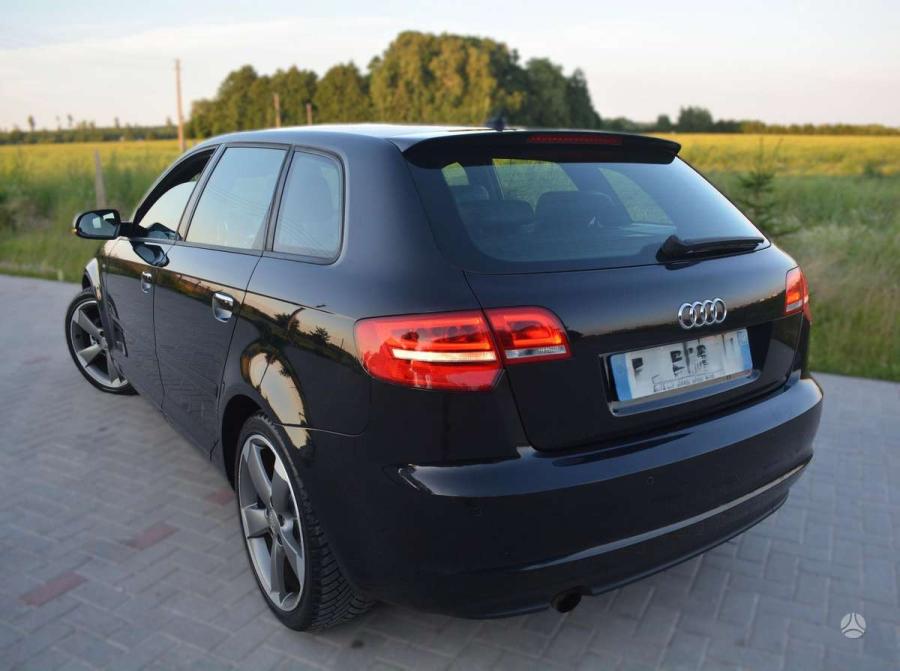 Black Audi A3 2012 in Klaipeda, with an engine capacity of 1.97 L and mileage of 220 thousand km for 6850 €, photo 33 on AUTOMOTO.COM.LV