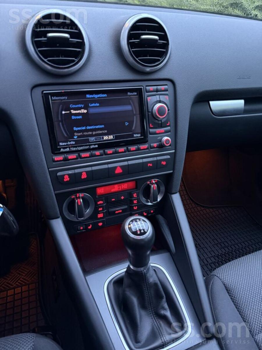 Melns Audi A3 2012 Tukums, ar dzinēja tilpumu 1.40 L un nobraukumu 217 tūkst. km par 5990 €, foto 24 vietnē AUTOMOTO.COM.LV
