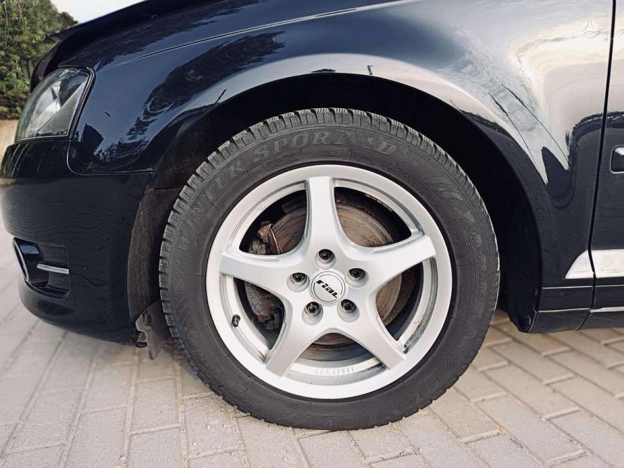 Black Audi A3 2012 in Utena, with an engine capacity of 1.97 L and mileage of 116 thousand km for 5650 €, photo 8 on AUTOMOTO.COM.LV