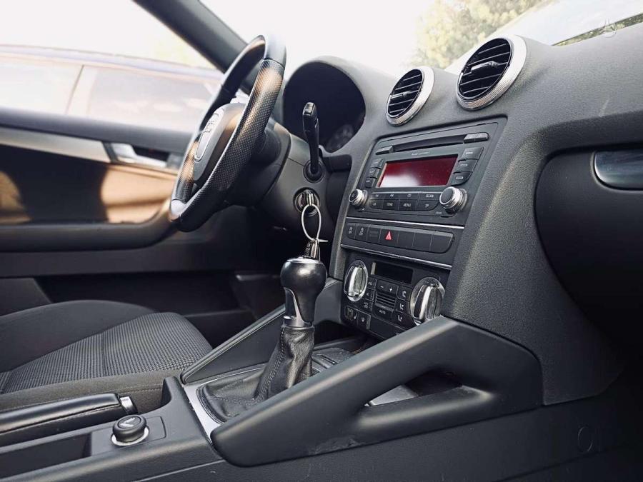 Black Audi A3 2012 in Utena, with an engine capacity of 1.97 L and mileage of 116 thousand km for 5650 €, photo 16 on AUTOMOTO.COM.LV