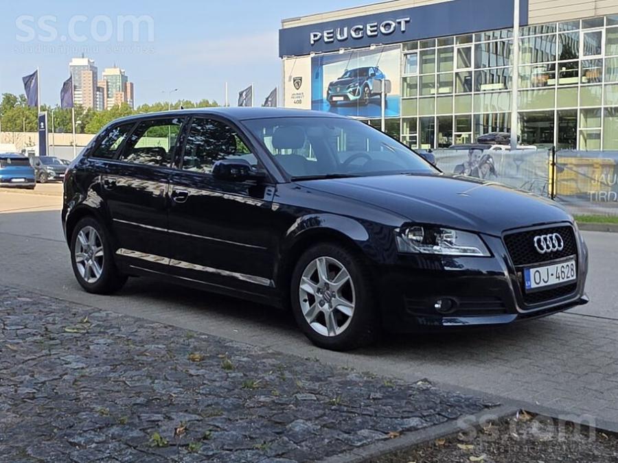 Black Audi A3 2012 in Riga, with an engine capacity of 1.60 L and mileage of 185 thousand km for 6000 €, photo 1 on AUTOMOTO.COM.LV