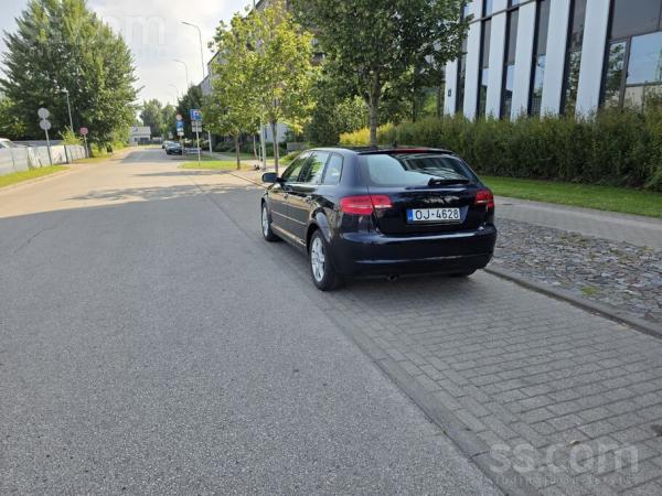 Black Audi A3 2012 in Riga, with an engine capacity of 1.60 L and mileage of 185 thousand km for 6000 €, photo 5 on AUTOMOTO.COM.LV