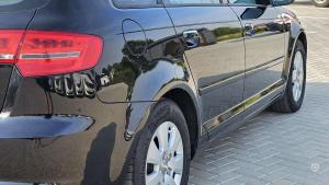 Black Audi A3 2012 in Taurage, with an engine capacity of 1.60 L and mileage of 288 thousand km for 4400 €, photo 9 on AUTOMOTO.COM.LV
