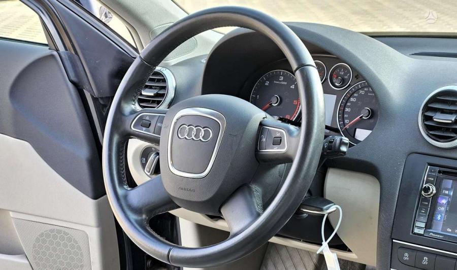 Black Audi A3 2012 in Taurage, with an engine capacity of 1.60 L and mileage of 288 thousand km for 4400 €, photo 16 on AUTOMOTO.COM.LV