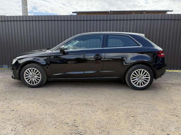 Black Audi A3 2012 in Kaunas, with an engine capacity of 1.60 L and mileage of 272 thousand km for 3700 €, photo 6 on AUTOMOTO.COM.LV
