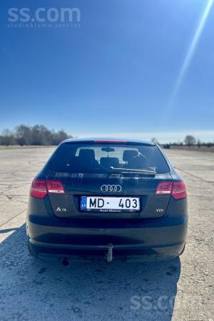 Black Audi A3 2012 in Riga, with an engine capacity of 1.60 L and mileage of 263 thousand km for 4300 €, photo 5 on AUTOMOTO.COM.LV