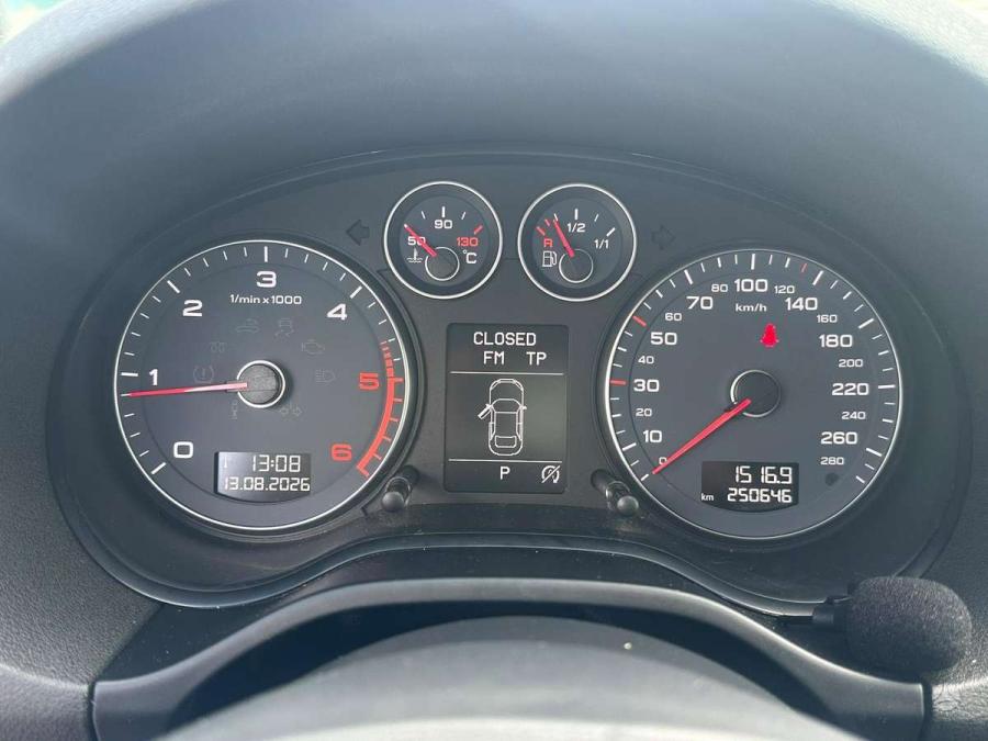 Black Audi A3 2012 in Utena, with an engine capacity of 2.00 L and mileage of 251 thousand km for 6450 €, photo 25 on AUTOMOTO.COM.LV