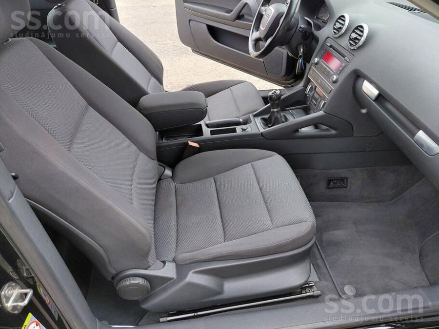 Melns Audi A3 2012 Talsi, ar dzinēja tilpumu 1.60 L un nobraukumu 248 tūkst. km par 5700 €, foto 8 vietnē AUTOMOTO.COM.LV