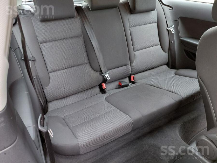Melns Audi A3 2012 Talsi, ar dzinēja tilpumu 1.60 L un nobraukumu 248 tūkst. km par 5700 €, foto 9 vietnē AUTOMOTO.COM.LV
