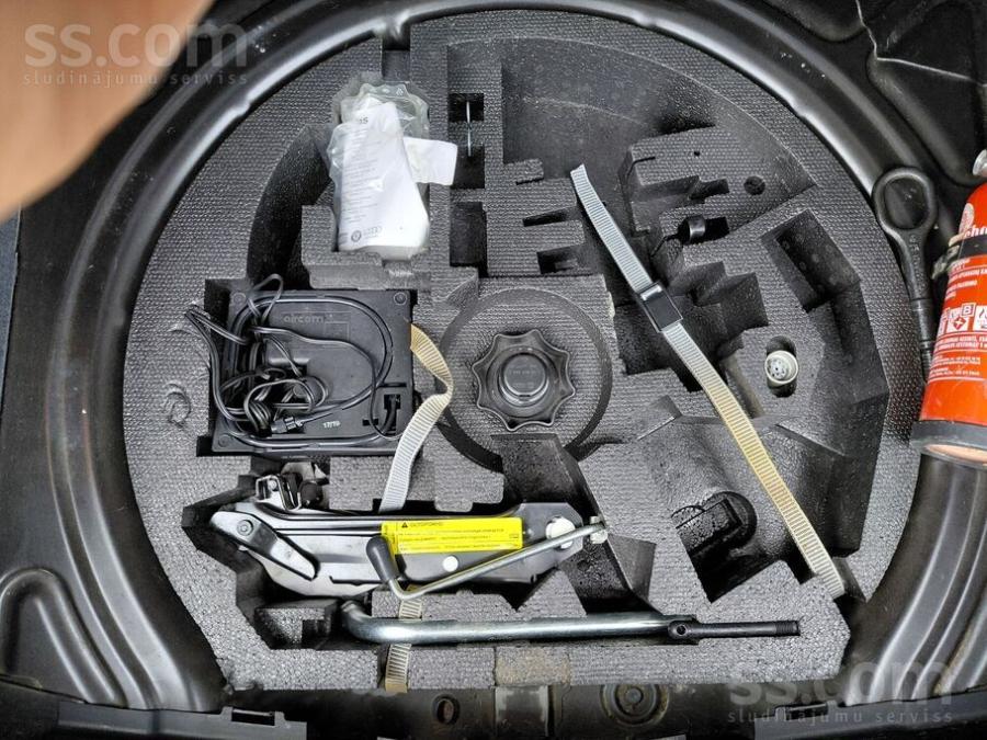 Melns Audi A3 2012 Talsi, ar dzinēja tilpumu 1.60 L un nobraukumu 248 tūkst. km par 5700 €, foto 11 vietnē AUTOMOTO.COM.LV