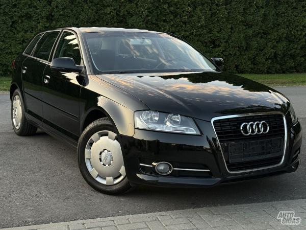 Audi A3 2012 in Kretinga on AUTOMOTO.COM.LV Black Audi A3 2012 in Kretinga, with an engine capacity of 1.20 L and mileage of 193 thousand km for 5650 €, photo 3 on AUTOMOTO.COM.LV