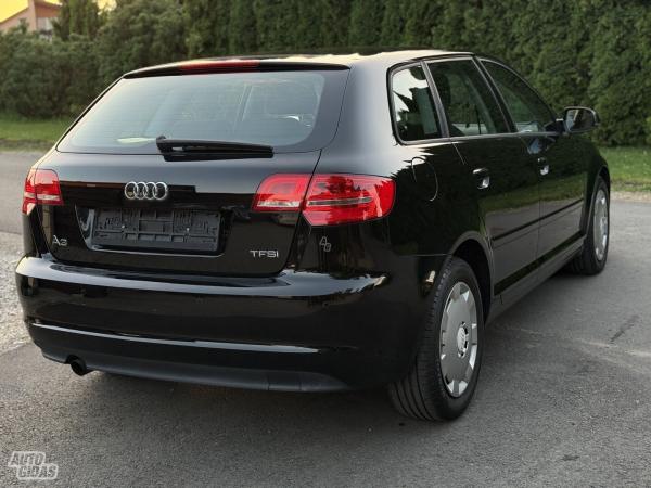 Audi A3 2012 in Kretinga on AUTOMOTO.COM.LV Black Audi A3 2012 in Kretinga, with an engine capacity of 1.20 L and mileage of 193 thousand km for 5650 €, photo 6 on AUTOMOTO.COM.LV