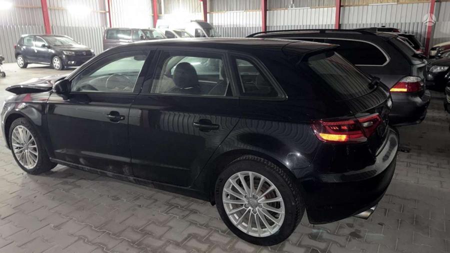 Melns Audi A3 2013 Alīta, ar dzinēja tilpumu 1.97 L un nobraukumu 213 tūkst. km par 3680 €, foto 3 vietnē AUTOMOTO.COM.LV