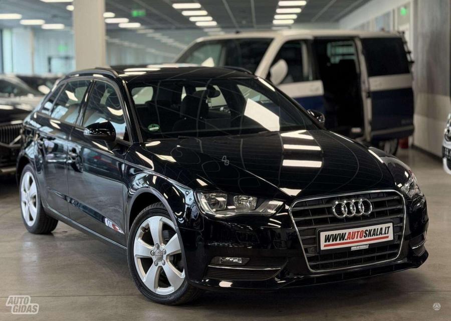 Black Audi A3 2013 in Klaipeda, with an engine capacity of 1.60 L and mileage of 288 thousand km for 9750 €, photo 23 on AUTOMOTO.COM.LV