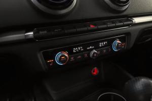 Black Audi A3 2013 in Jelgava, with an engine capacity of 2.00 L and mileage of 284 thousand km for 11900 €, photo 17 on AUTOMOTO.COM.LV