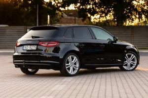 Black Audi A3 2013 in Jelgava, with an engine capacity of 2.00 L and mileage of 240 thousand km for 10990 €, photo 6 on AUTOMOTO.COM.LV