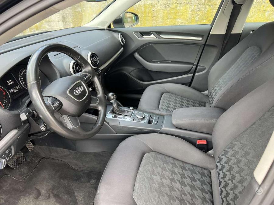 Black Audi A3 2013 in Kaunas, with an engine capacity of 1.39 L and mileage of 113 thousand km for 8200 €, photo 10 on AUTOMOTO.COM.LV