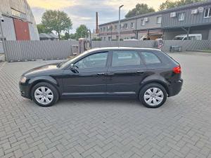Melns Audi A3 2013 Vilkaviškis, ar dzinēja tilpumu 1.60 L un nobraukumu 270 tūkst. km par 4100 €, foto 3 vietnē AUTOMOTO.COM.LV