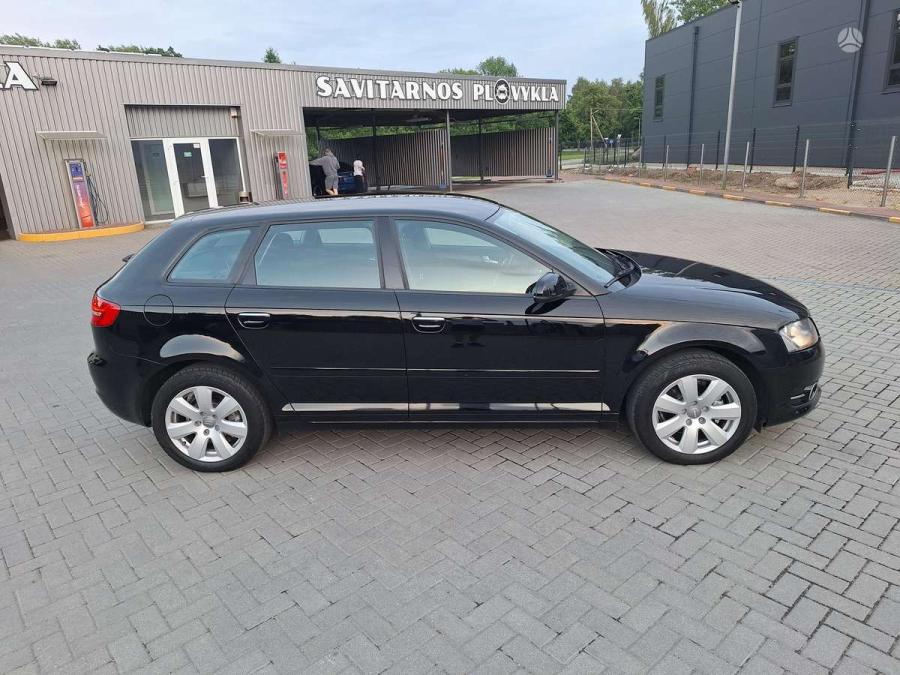 Melns Audi A3 2013 Vilkaviškis, ar dzinēja tilpumu 1.60 L un nobraukumu 270 tūkst. km par 4100 €, foto 7 vietnē AUTOMOTO.COM.LV