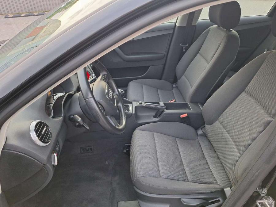 Melns Audi A3 2013 Vilkaviškis, ar dzinēja tilpumu 1.60 L un nobraukumu 270 tūkst. km par 4100 €, foto 13 vietnē AUTOMOTO.COM.LV