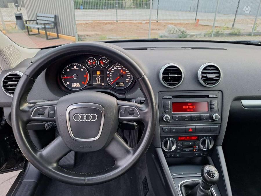 Melns Audi A3 2013 Vilkaviškis, ar dzinēja tilpumu 1.60 L un nobraukumu 270 tūkst. km par 4100 €, foto 15 vietnē AUTOMOTO.COM.LV