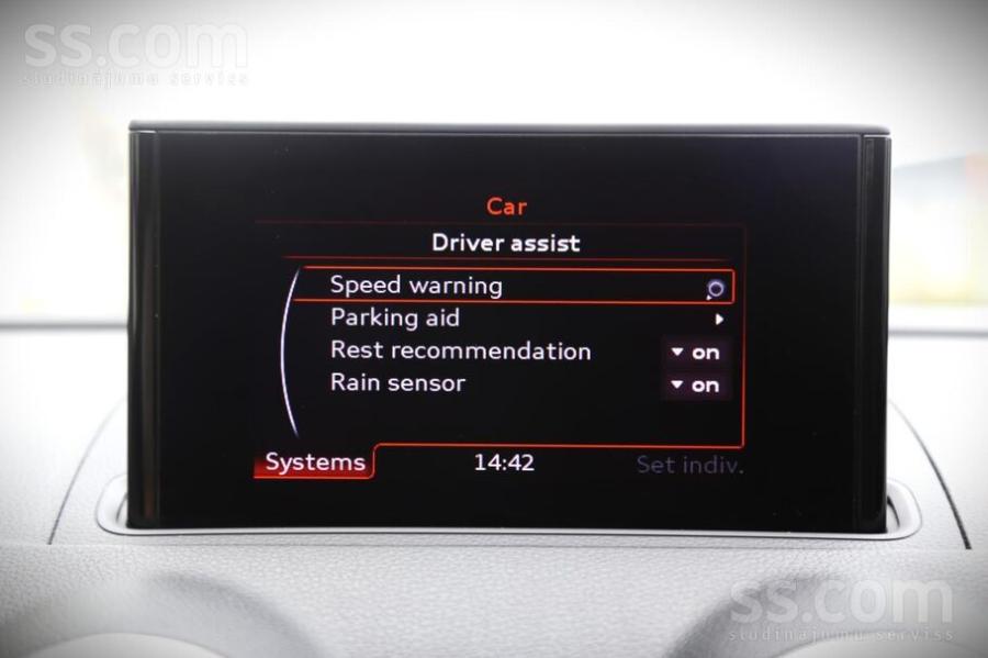 Melns Audi A3 2013 Rīga, ar dzinēja tilpumu 1.20 L un nobraukumu 98 tūkst. km par 7995 €, foto 19 vietnē AUTOMOTO.COM.LV