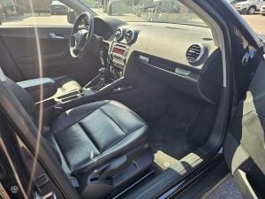Black Audi A3 2013 in Ukmerge, with an engine capacity of 1.60 L and mileage of 280 thousand km for 3700 €, photo 15 on AUTOMOTO.COM.LV