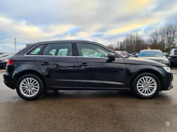 Black Audi A3 2014 in Kaunas, with an engine capacity of 1.60 L and mileage of 207 thousand km for 8650 €, photo 8 on AUTOMOTO.COM.LV