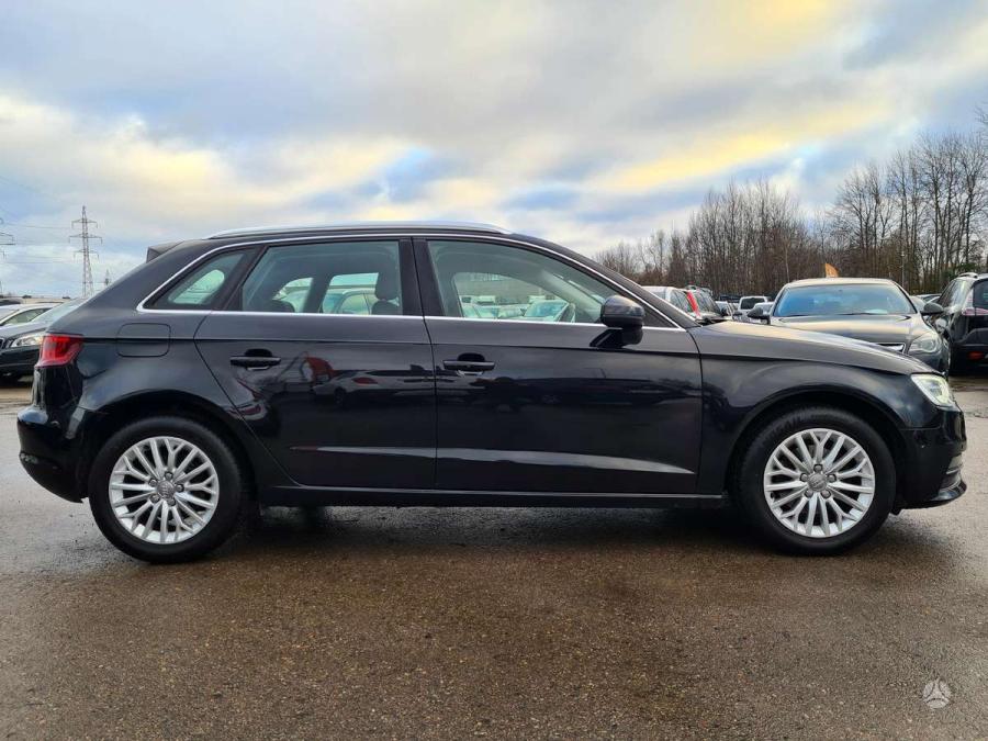 Black Audi A3 2014 in Kaunas, with an engine capacity of 1.60 L and mileage of 207 thousand km for 8650 €, photo 8 on AUTOMOTO.COM.LV
