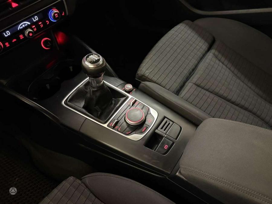 Melns Audi A3 2014 Marijampole, ar dzinēja tilpumu 1.60 L un nobraukumu 443 tūkst. km par 5250 €, foto 4 vietnē AUTOMOTO.COM.LV